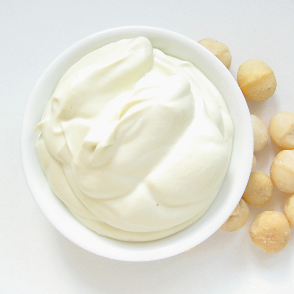 Macadamia Mayonnaise - Raw, Vegan, Paleo, Dairy-Free, Egg-Free